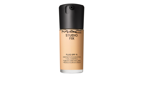 Base M·A·C Studio Fix Fluid Foundation NC15 | Beleza Na Web PRO Pro