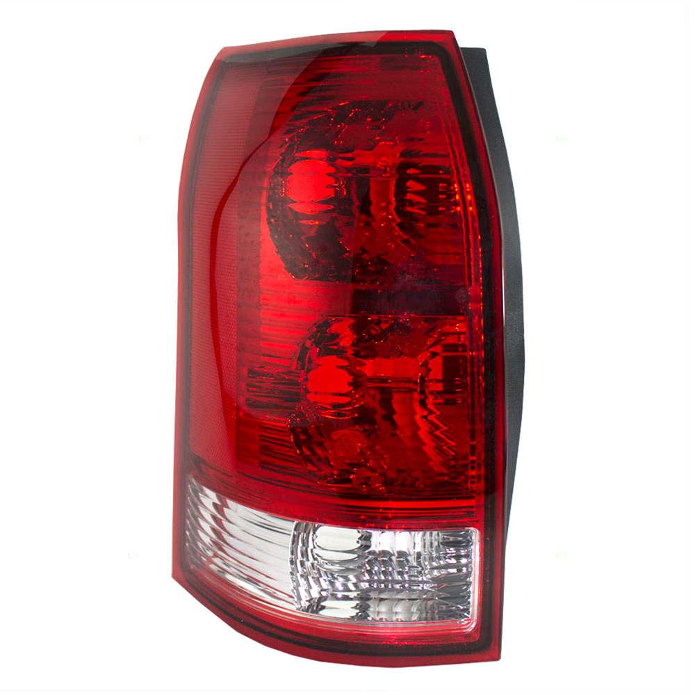 02 07 Saturn Vue Drivers Tail Light Assembly