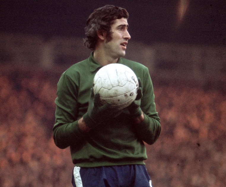 R.I.P Peter Bonetti | 1941 - 2020 | Video | Official Site | Chelsea ...
