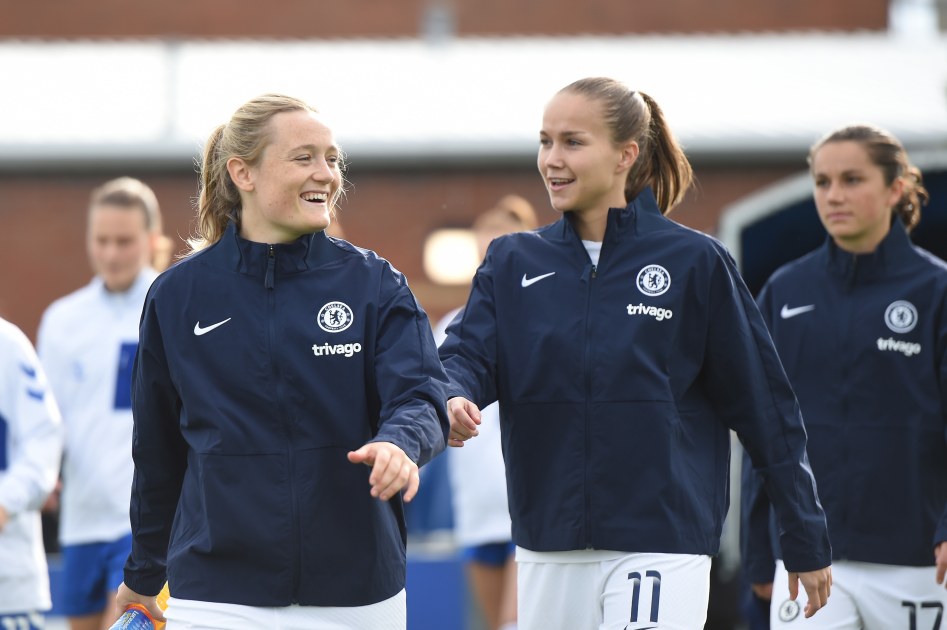 Chelsea Women signing session at the Bridge | News | Official Site ... Chelsea Women signing session at the Bridge | News | Official Site ...