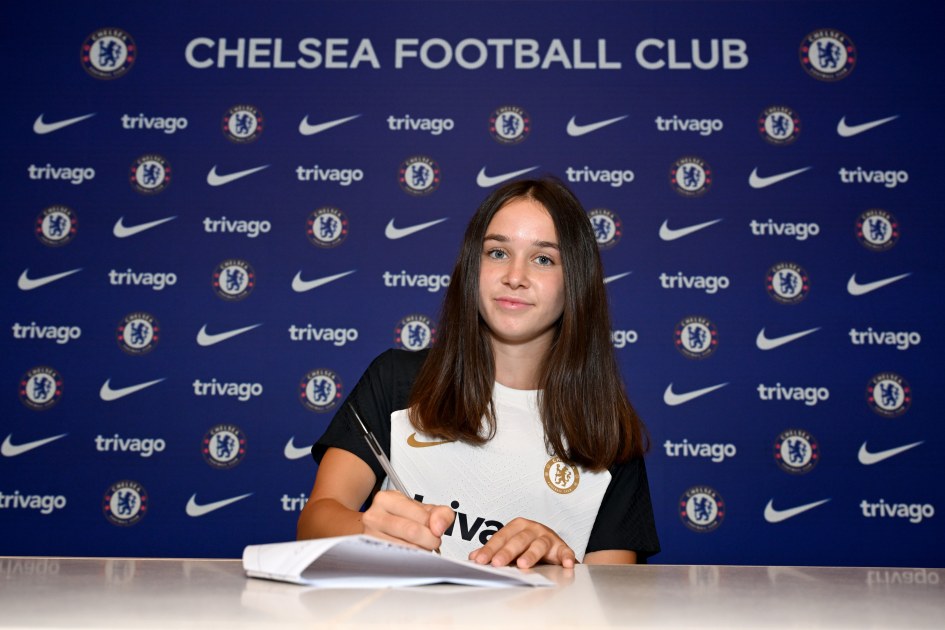 Chelsea sign Academy defender Cerys Brown | News | Official Site ... Chelsea sign Academy defender Cerys Brown | News | Official Site ...