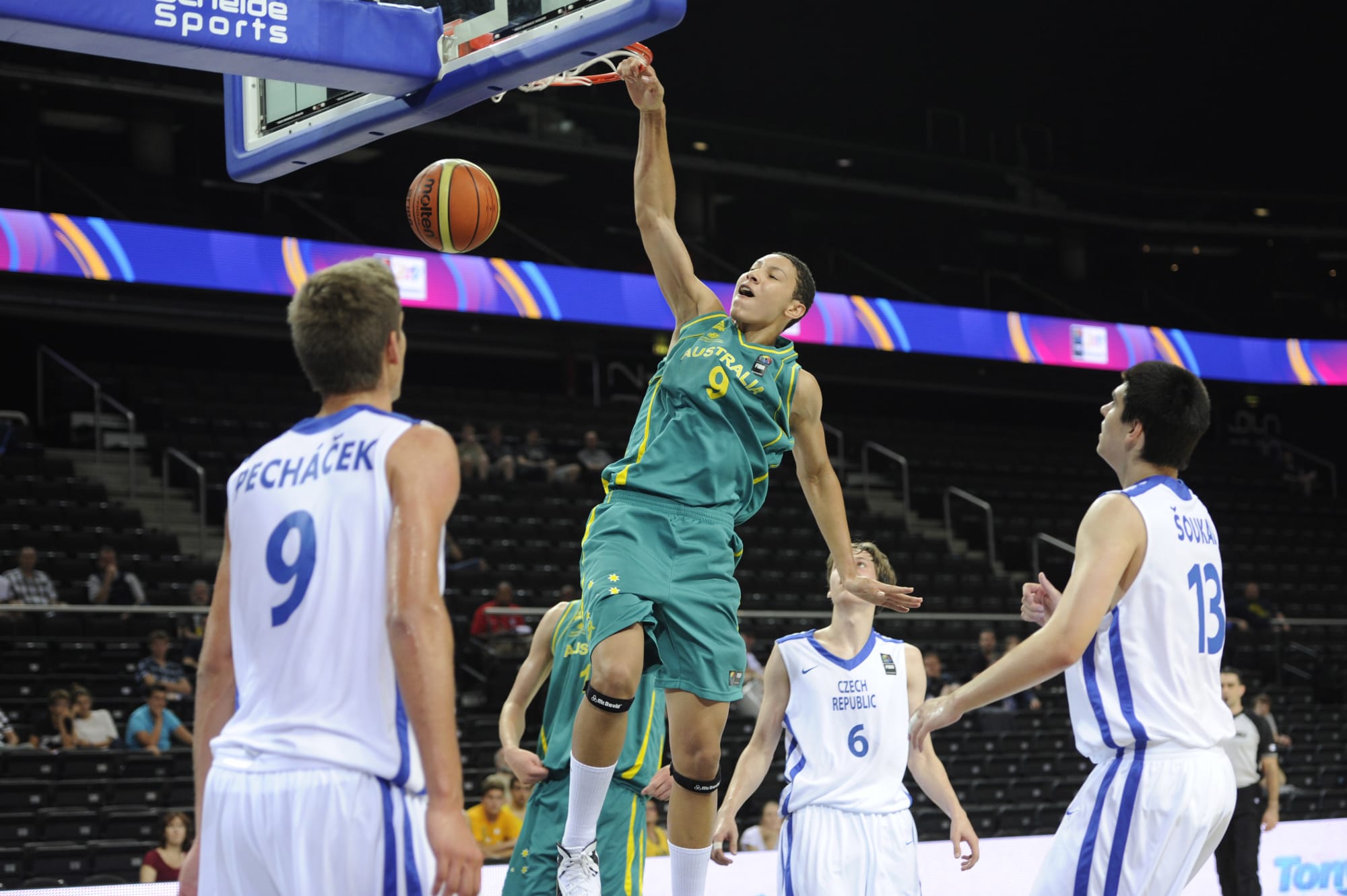 Seis jugadores del Draft 2016, incluido el número 1 Simmons, en los Mundiales FIBA U17 | FIBA ...