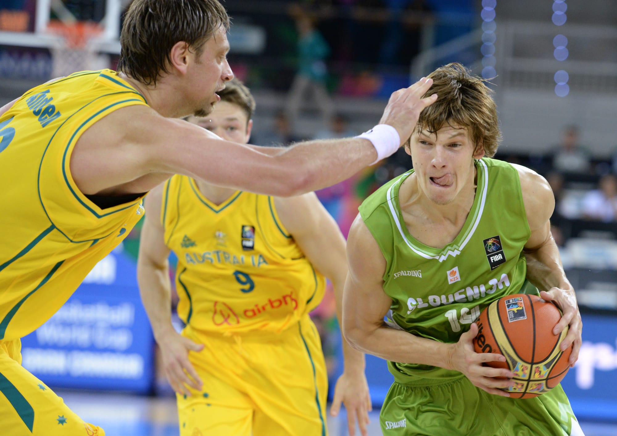 Klobucar cameo marks long-awaited return | FIBA Basketball