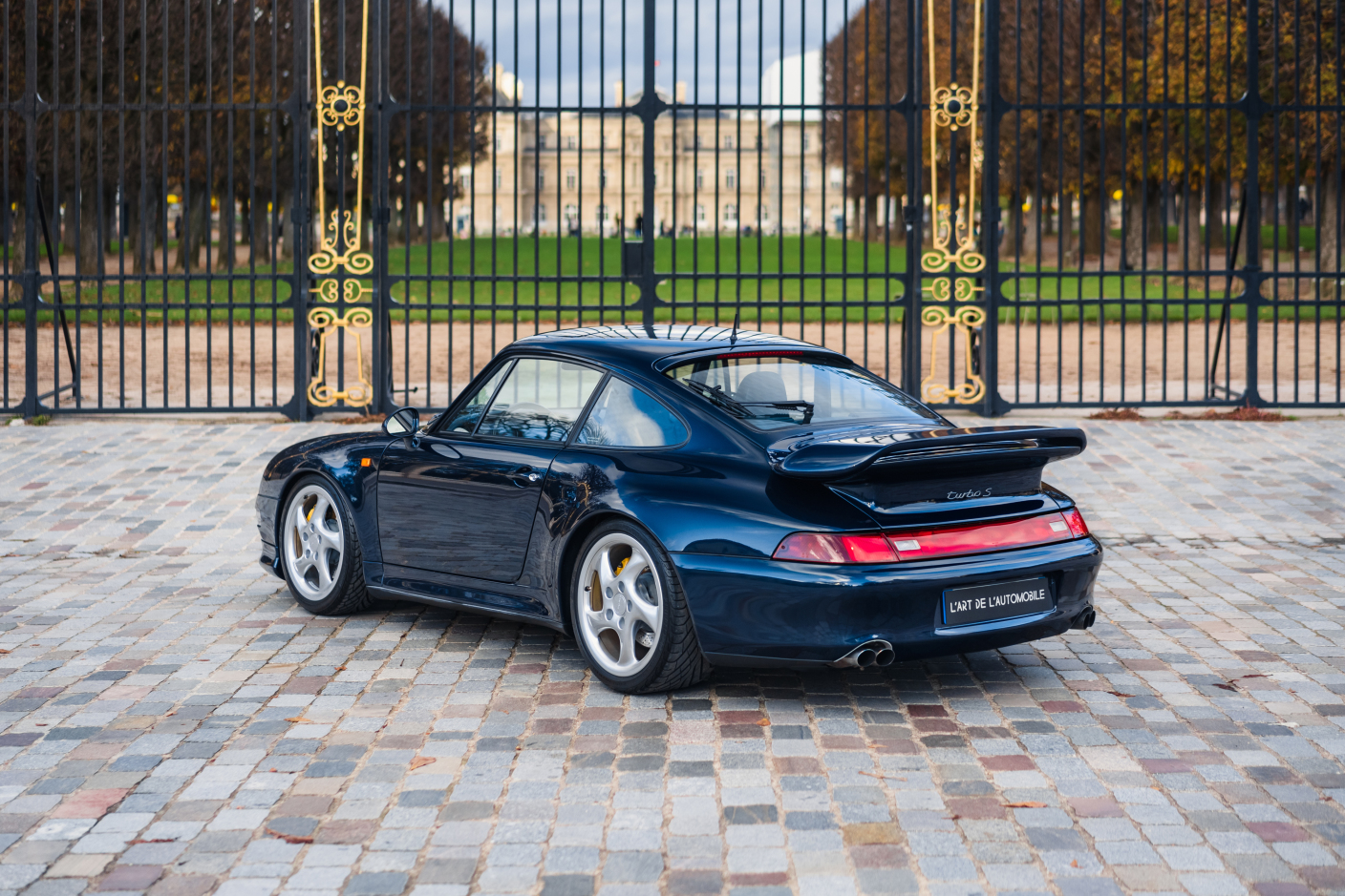 L'art de l'automobile | Porsche 993 Turbo S *Triple Blue*