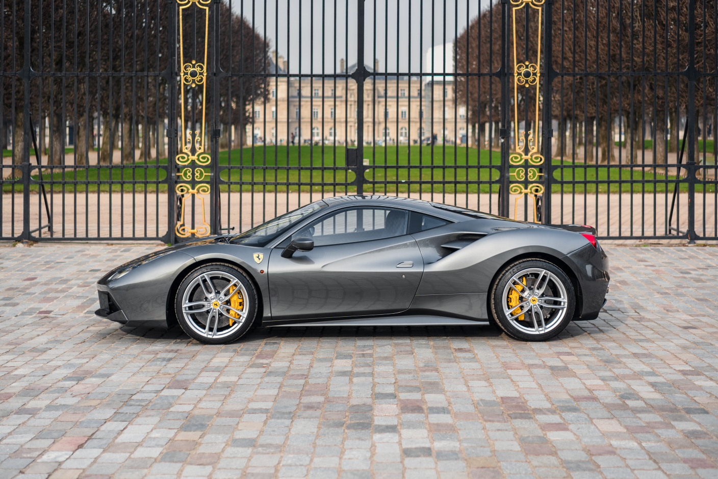 L'art de l'automobile | Ferrari 488 GTB *Grigio Silverstone*