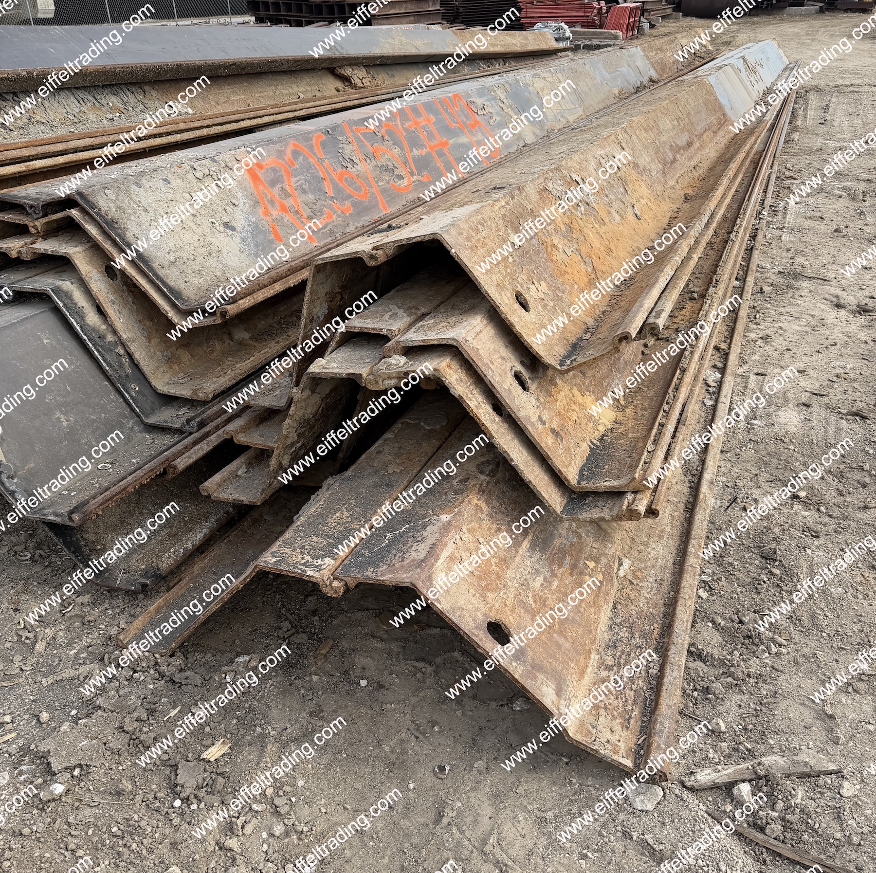 498 Pair of Used AZ-26 Sheet Pile at 52' Lengths | Eiffel Trading