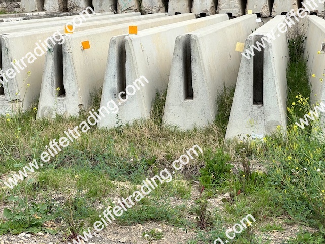 8,000LF of Single Slope Barrier Wall | Eiffel Trading