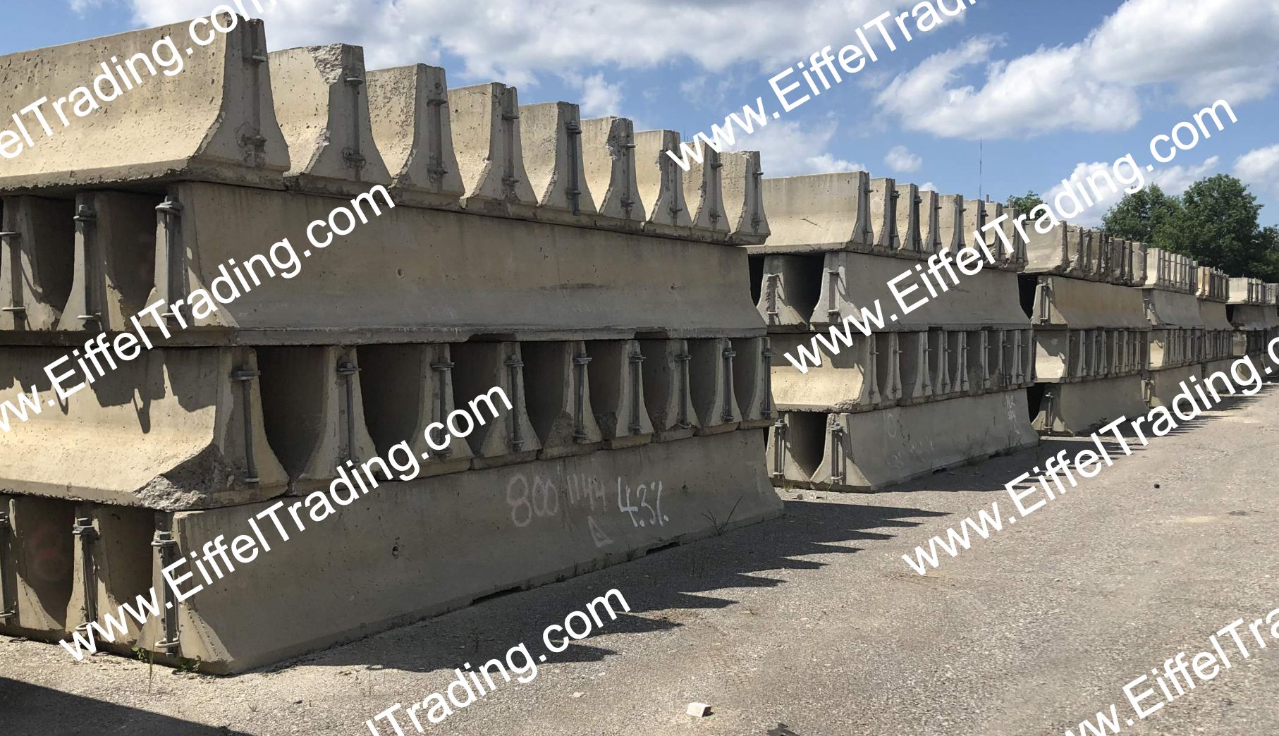 10,000LF of TNDOT Barrier Wall Pin Connection | Eiffel Trading