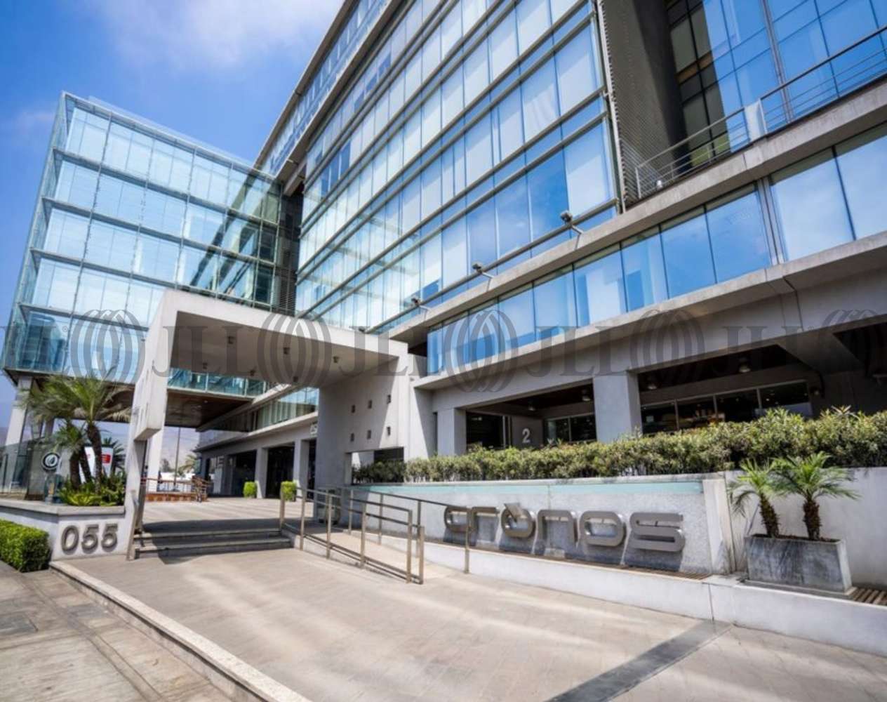 Oficinas Disponibles Centenario, Lima Av. Victor Andrés Belaunde 147, Centro Empresarial Real ...