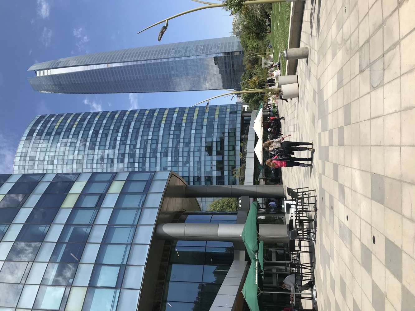 Edificio Parque Titanium, Av. Costanera Sur 2710, Ap. 501 | JLL Propiedades - CL