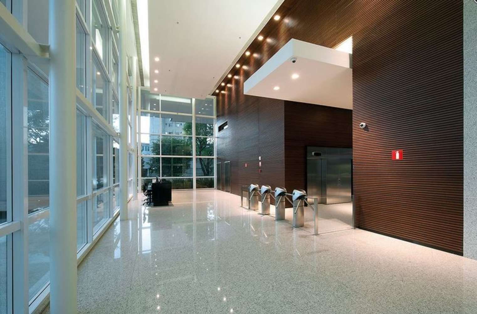 Ed. Atrium Faria Lima - Atrium X, Rua Diogo Moreira, 184 - Pinheiros | JLL Imóveis - BR