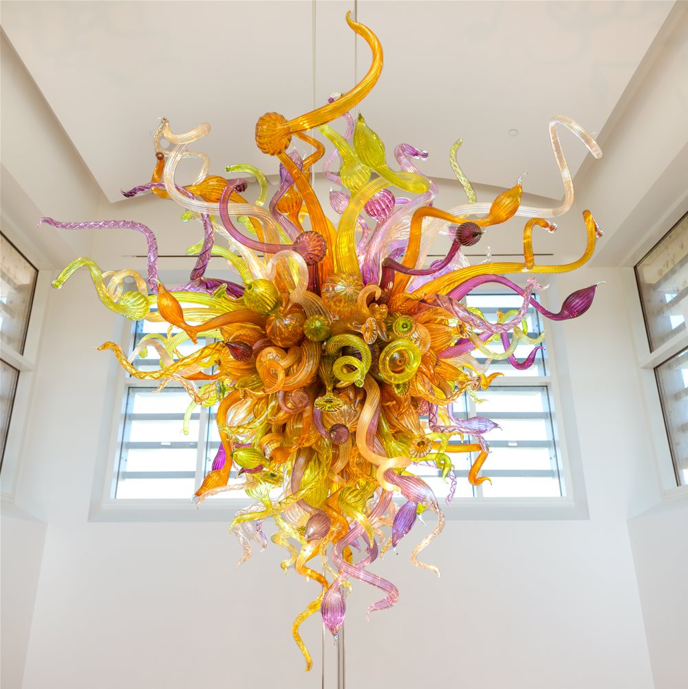 Glass chihuly store