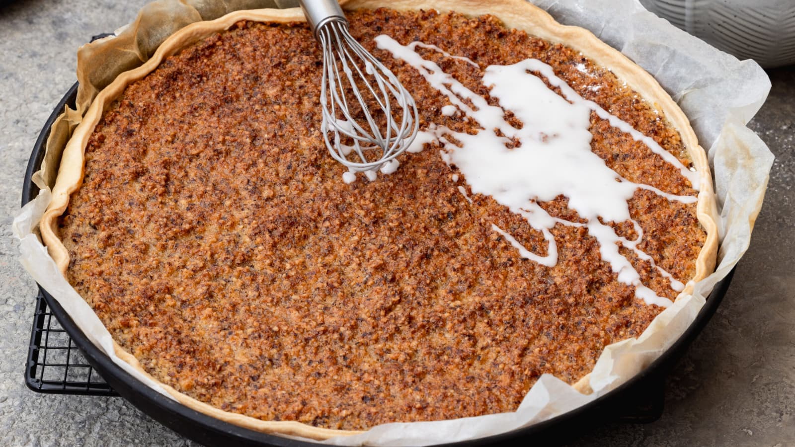 Tarte aux noisettes - Recette | Swissmilk
