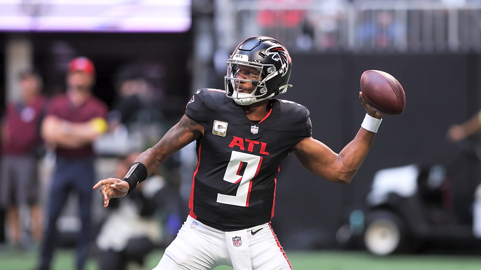 Falcons QB Michael Penix Jr. to undergo season-ending ACL surgery | Yardbarker
