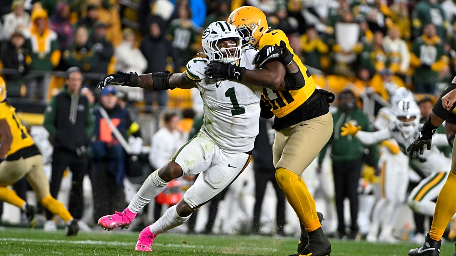 Report: Micah Parsons trade includes a ‘poison pill’ clause | Yardbarker