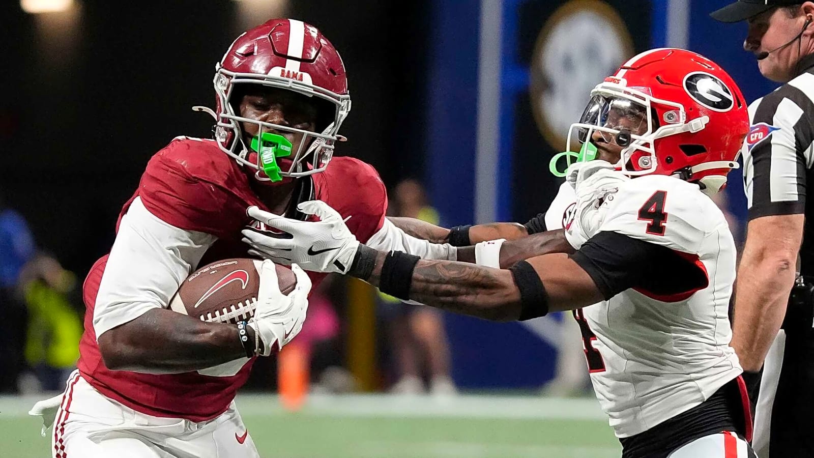 Watch: Germie Bernard makes improbable clutch catch for Alabama | Yardbarker