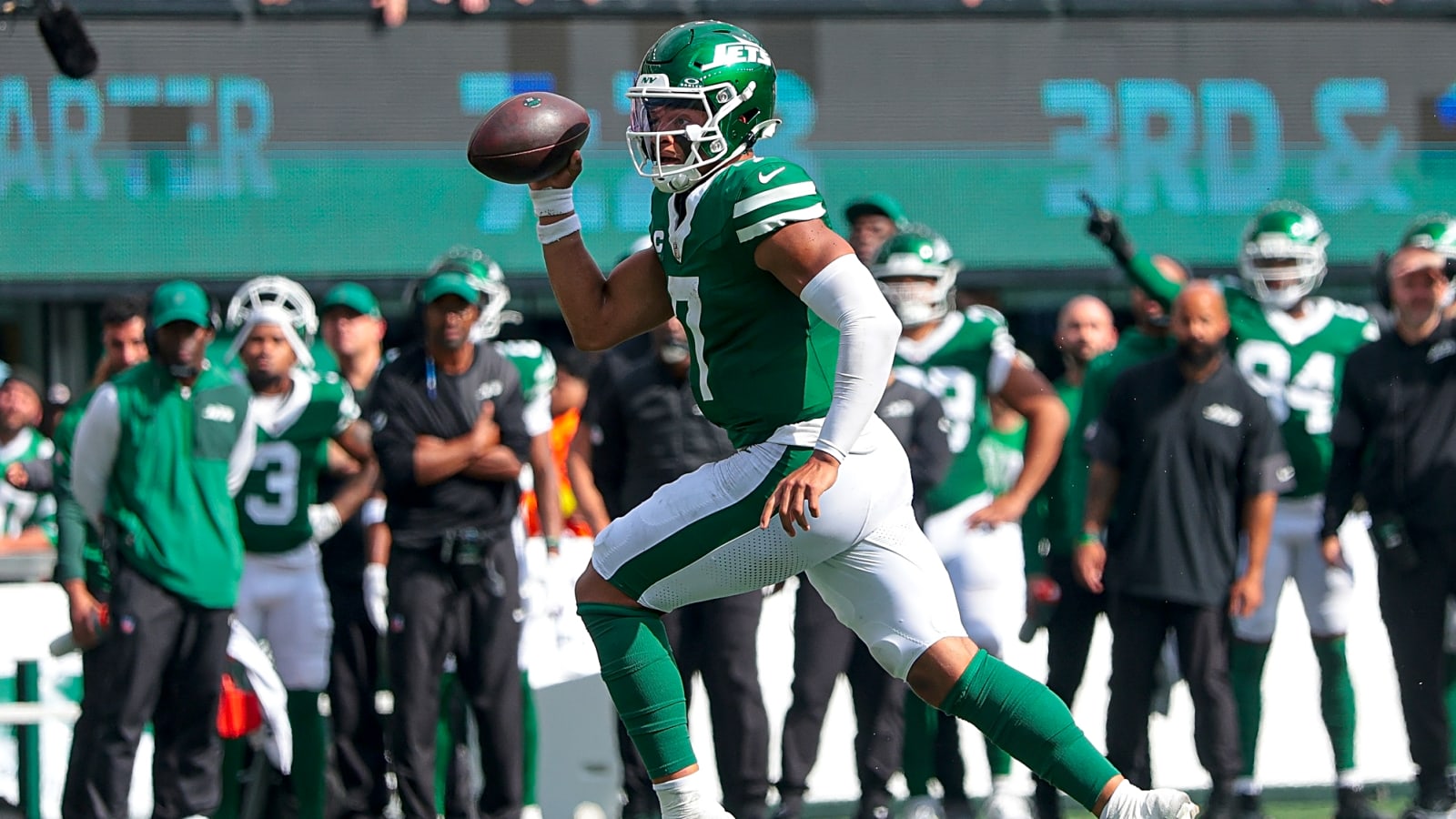 Grading every play from NY Jets QB Justin Fields vs. Steelers | Yardbarker