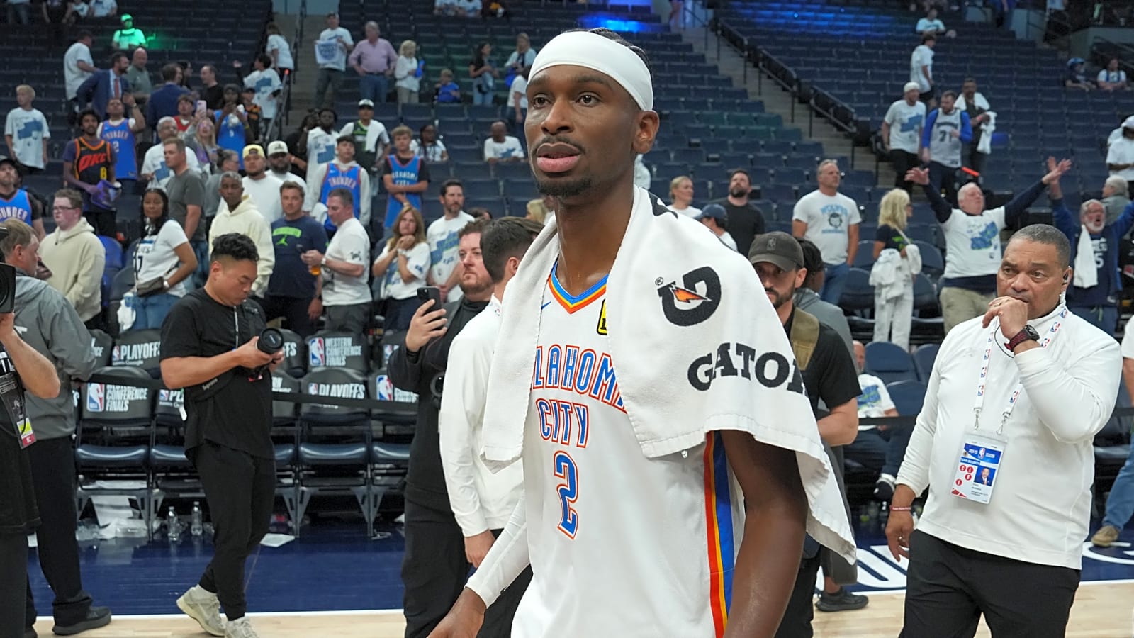 T-Wolves fans taunt SGA in Game 4: 'Free Throw Merchant' | Yardbarker