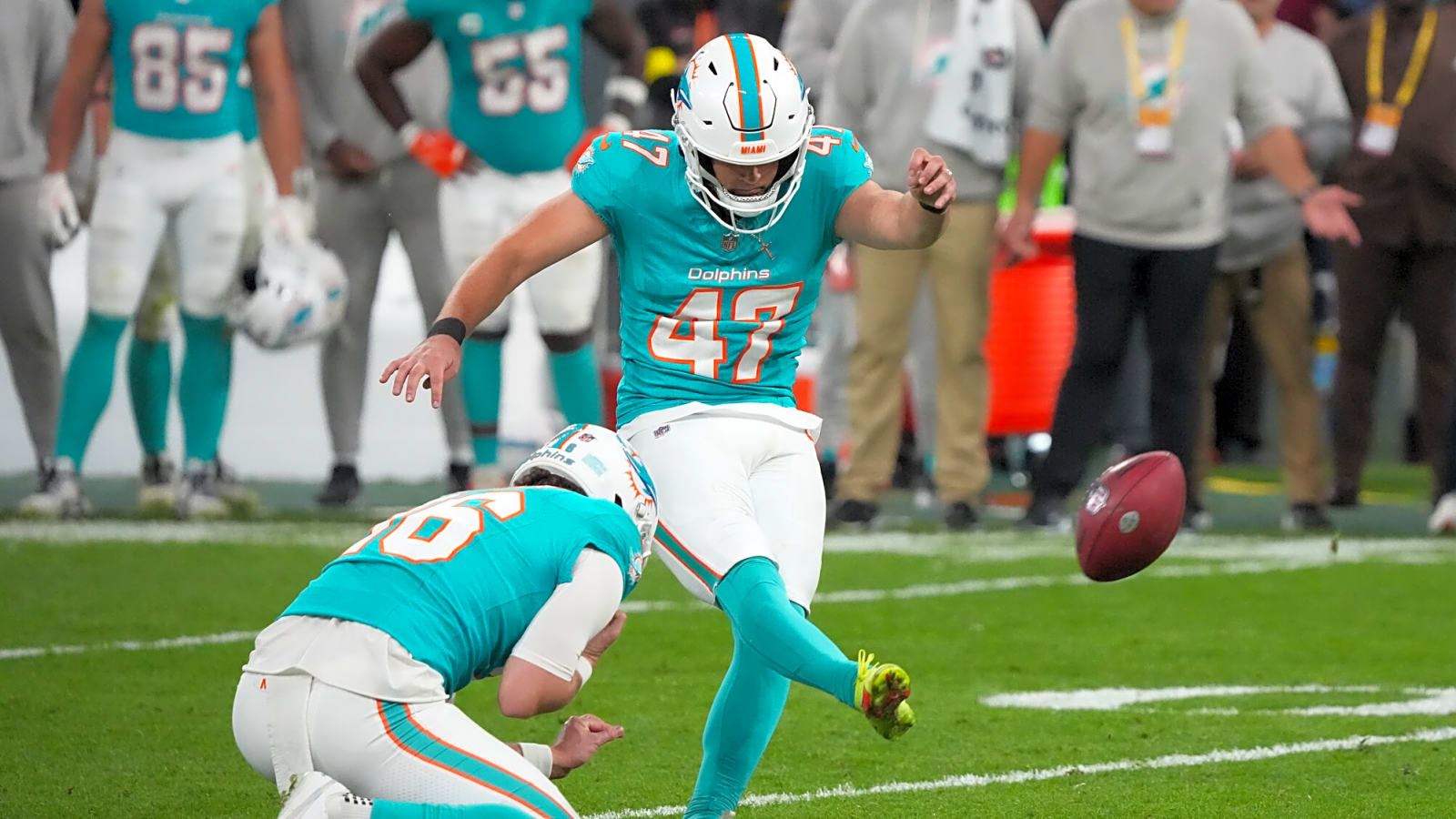 dolphins win loss record