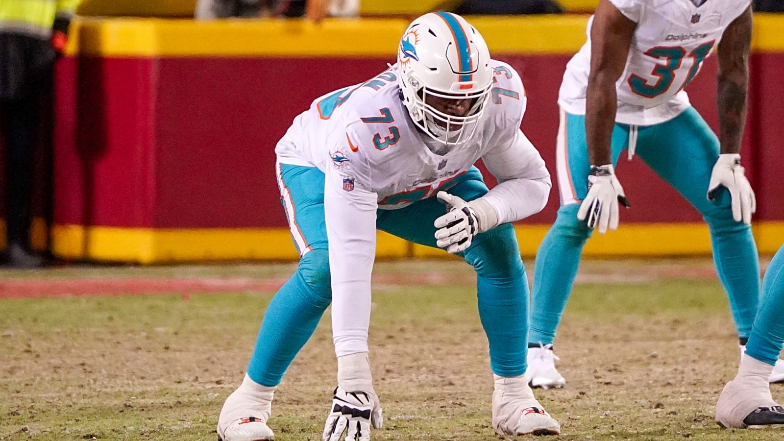 Miami’s Revamped Offensive Line Should Pay Big Dividends | Yardbarker