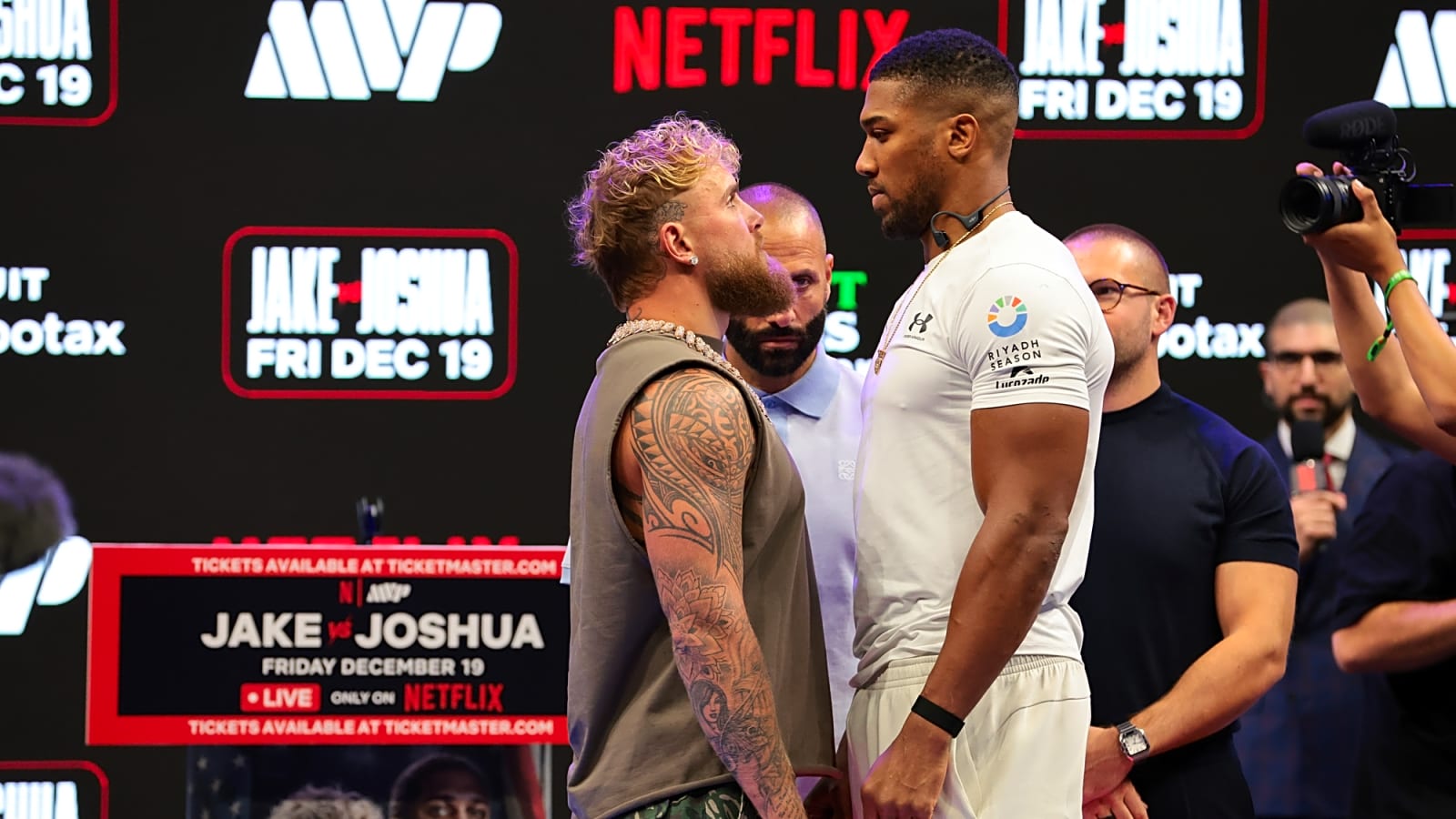 Francis Ngannou gives his prediction for Jake Paul vs. Anthony Joshua | Yardbarker