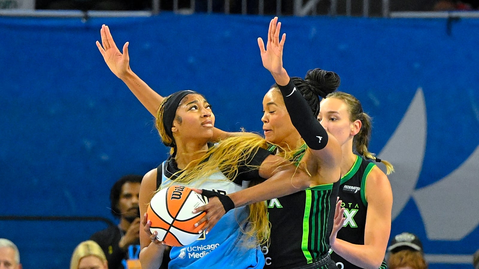 Chicago Sky Coach Reacts to Angel Reese's Performance in 14th Loss of the Season | Yardbarker