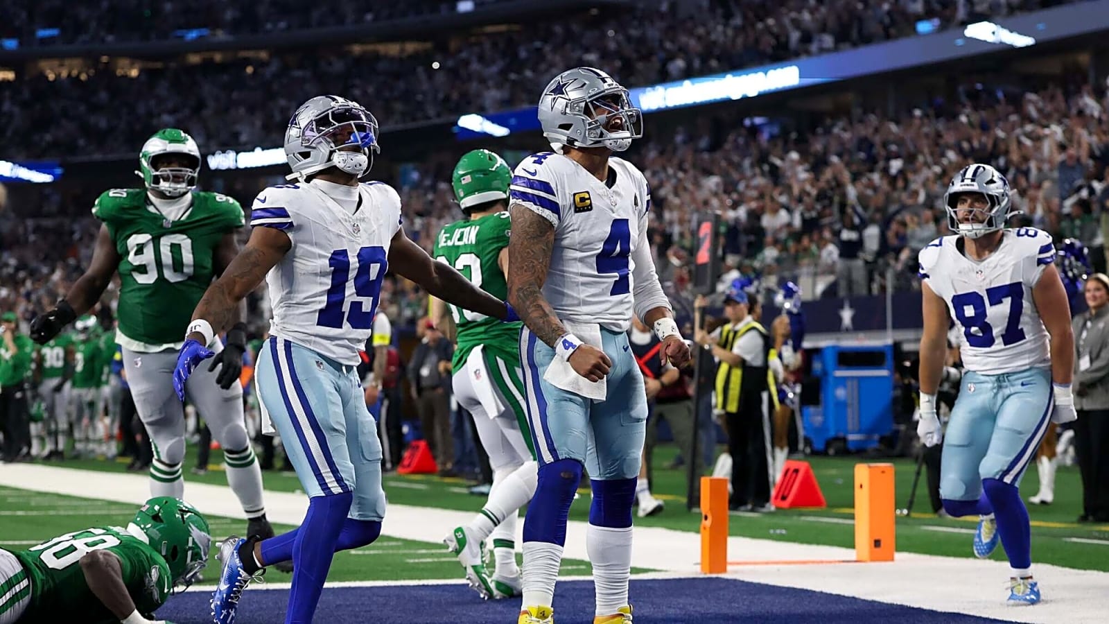 Dak Prescott’s composure leads the Cowboys’ 24–21 comeback win over the Eagles | Yardbarker