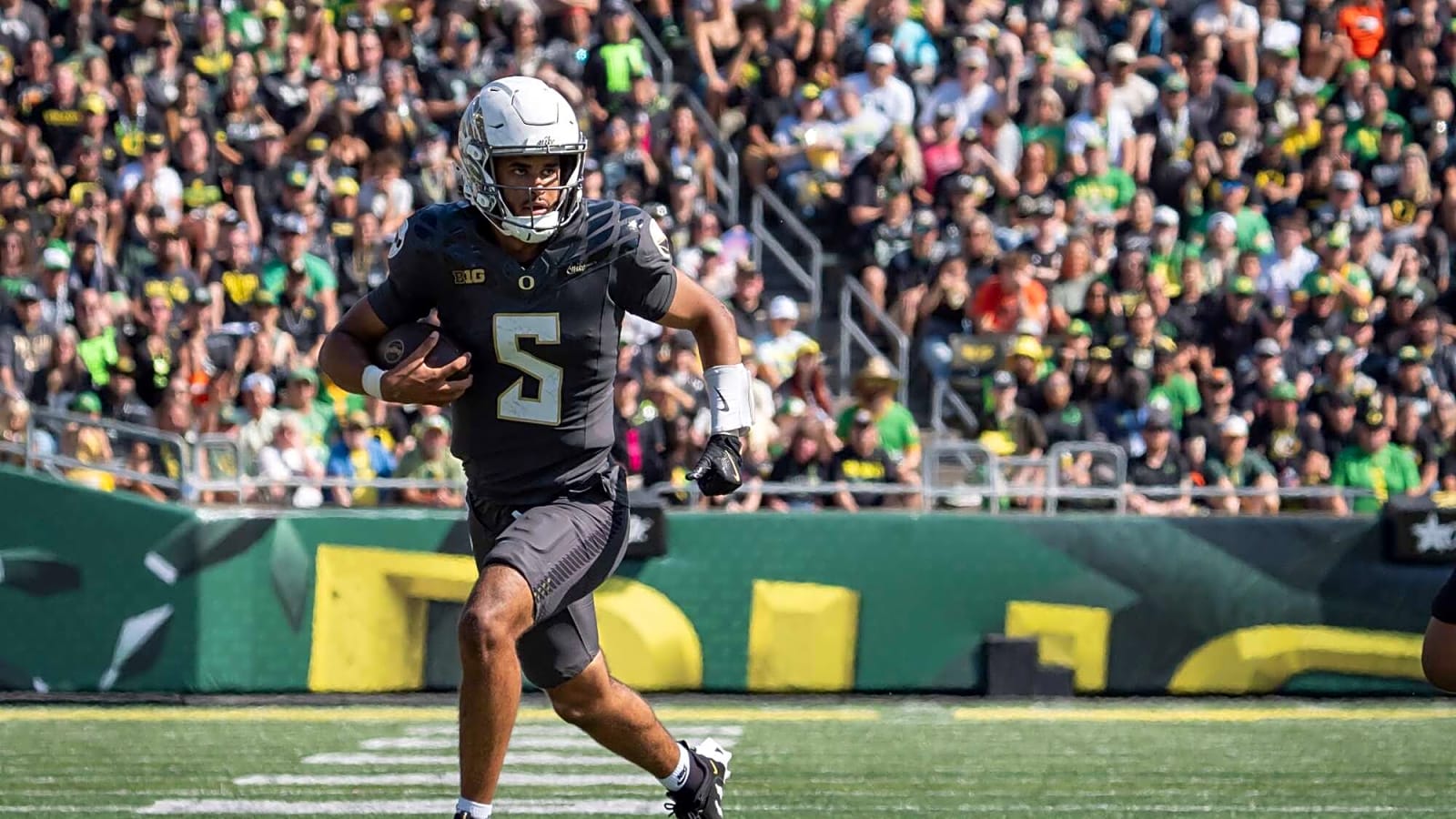 How to Watch The Oregon vs. Penn State CFB Game Live Today | Yardbarker