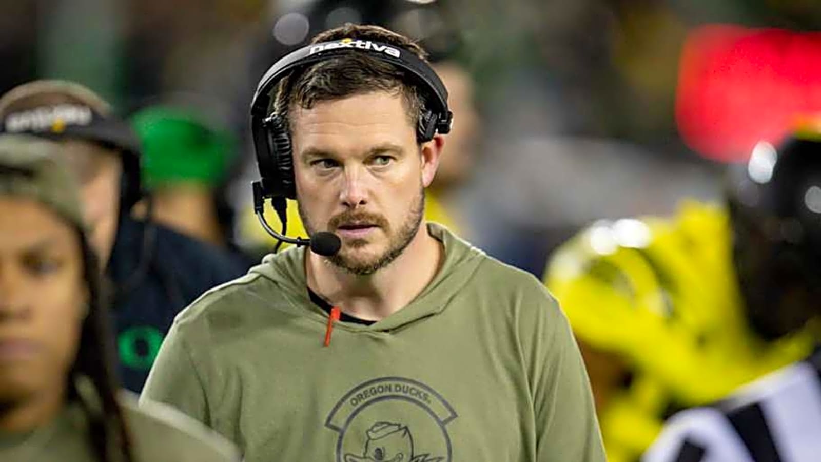 Oregon Coach Dan Lanning Reveals Unique Recruitment of 5-Star Gatlin Bair | Yardbarker