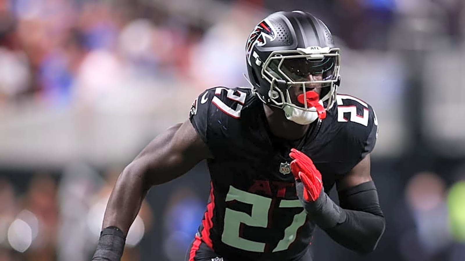 WATCH Atlanta Falcons' James Pearce Jr Records His First Career Sack | Yardbarker