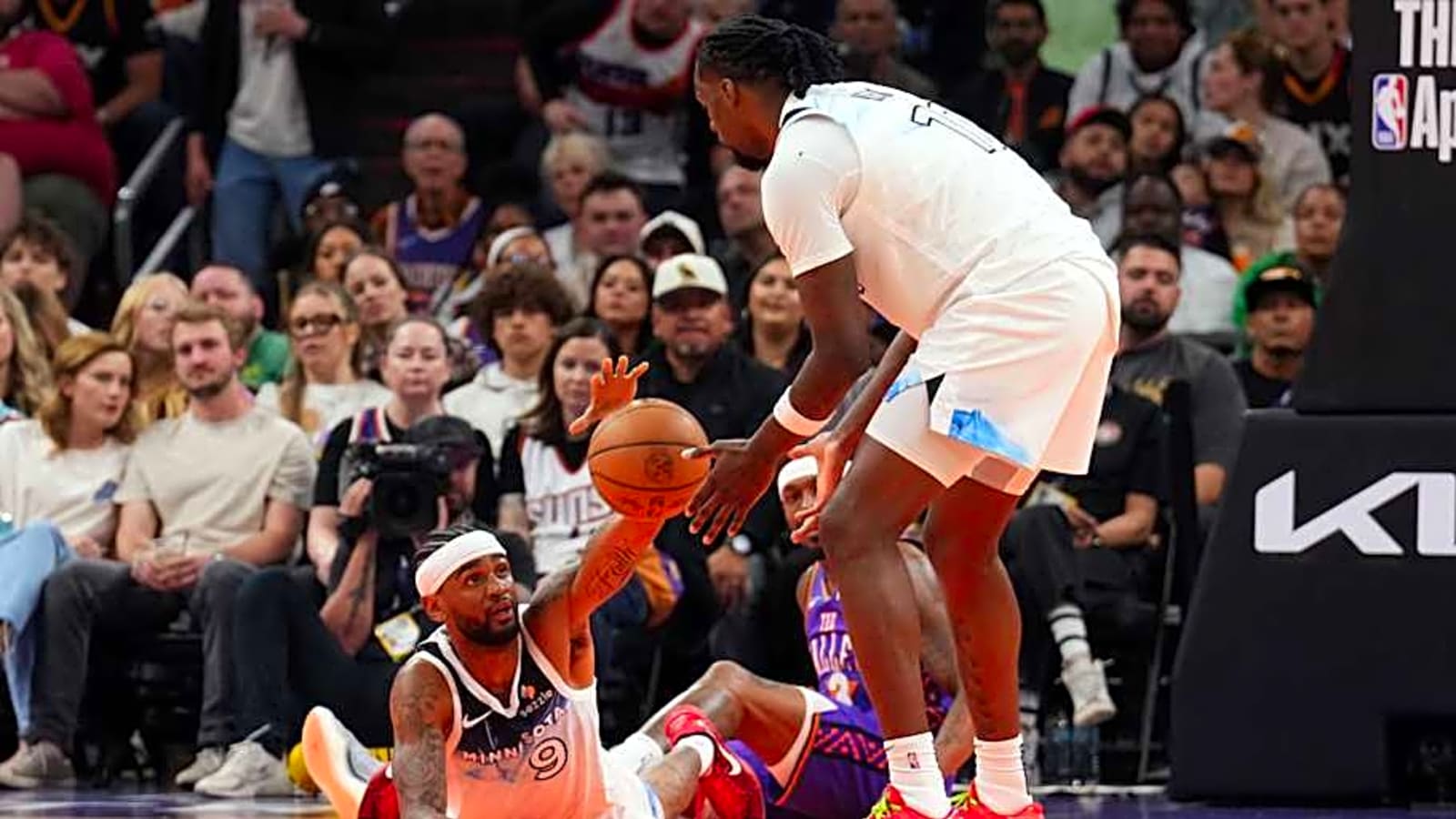 Naz Reid, Nickeil Alexander-Walker finish fifth, sixth in Sixth Man of the Year voting | Yardbarker