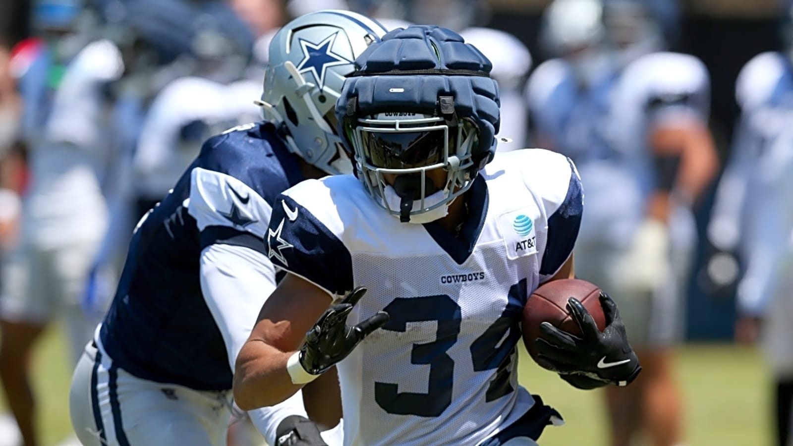 Dallas Cowboys sign RB Malik Davis after placing OL Rob Jones on injured reserve | Yardbarker