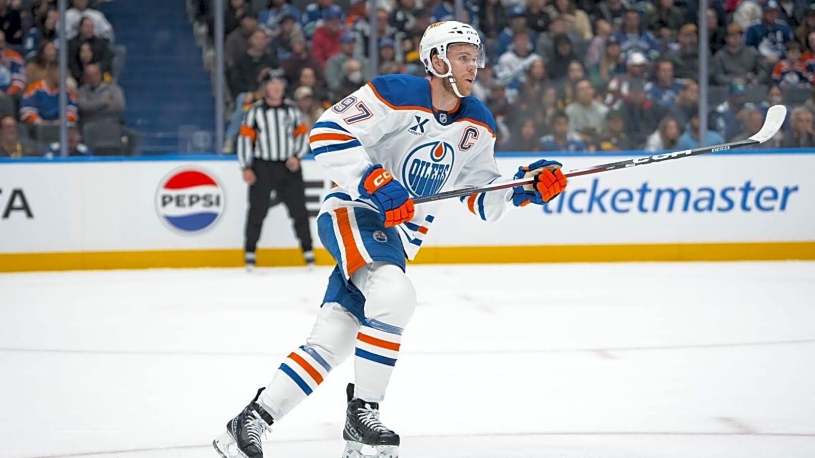 LA Kings, Maple Leafs Planned Connor McDavid Move Before New Contract | Yardbarker