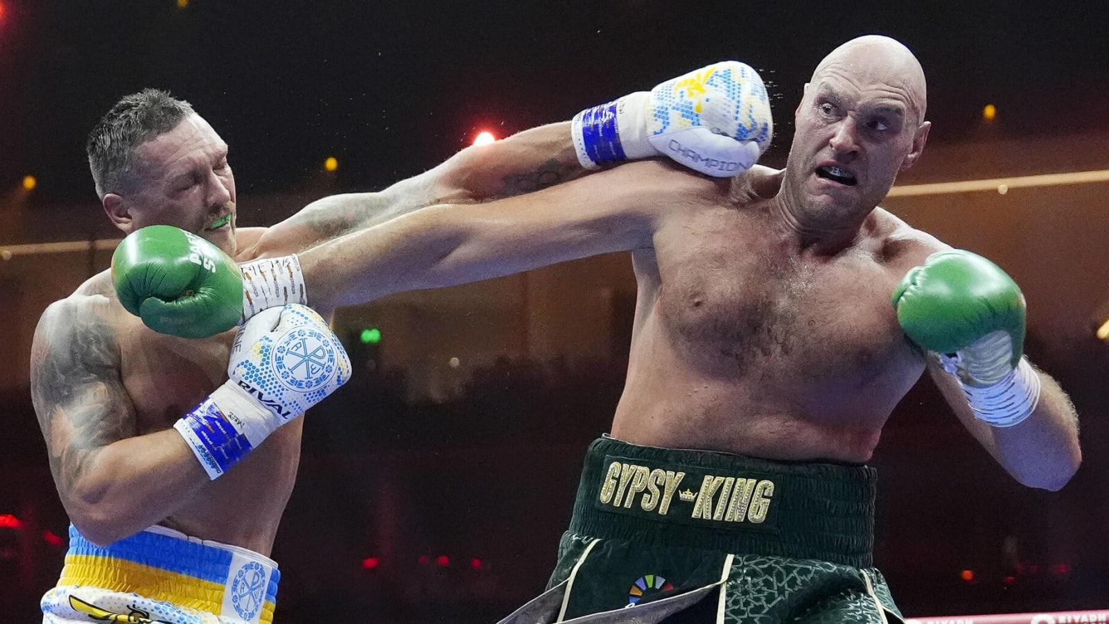 Fury-Usyk epic increases excitement for potential rematch | Yardbarker Fury-Usyk epic increases excitement for potential rematch | Yardbarker