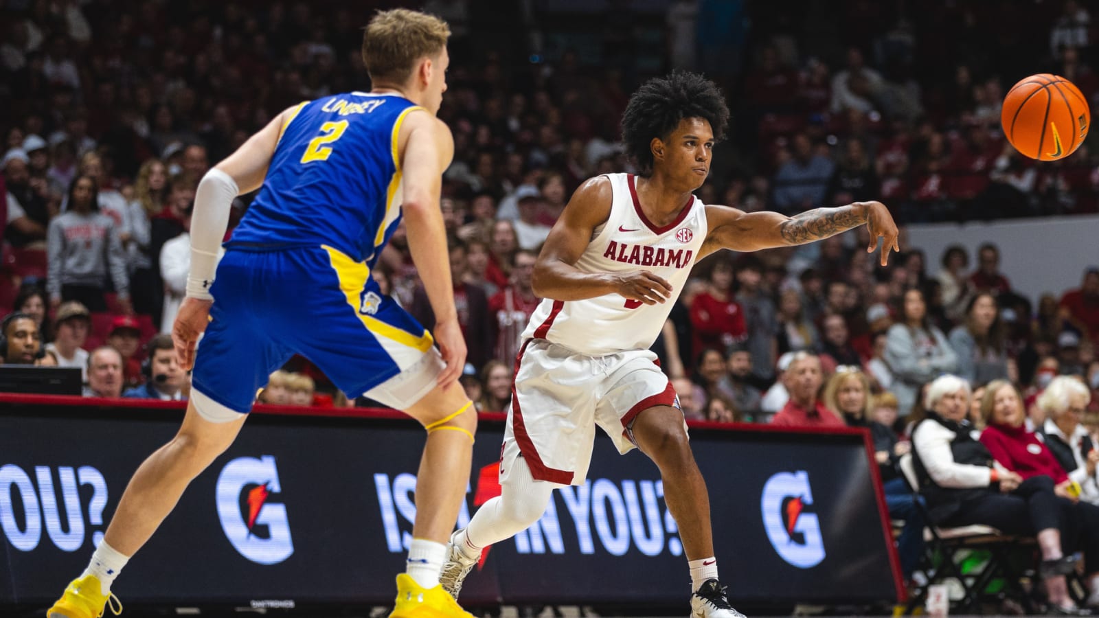 Holloway Explodes As No 5 Alabama Rolls Over South Dakota State Yardbarker
