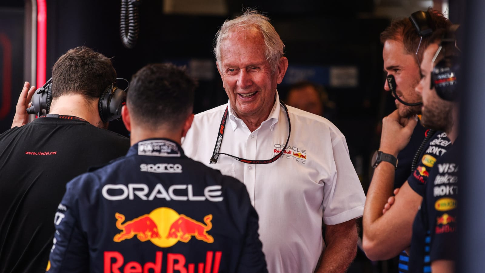 Helmut Marko gives update on rumored Max Verstappen-linked exit clause | Yardbarker