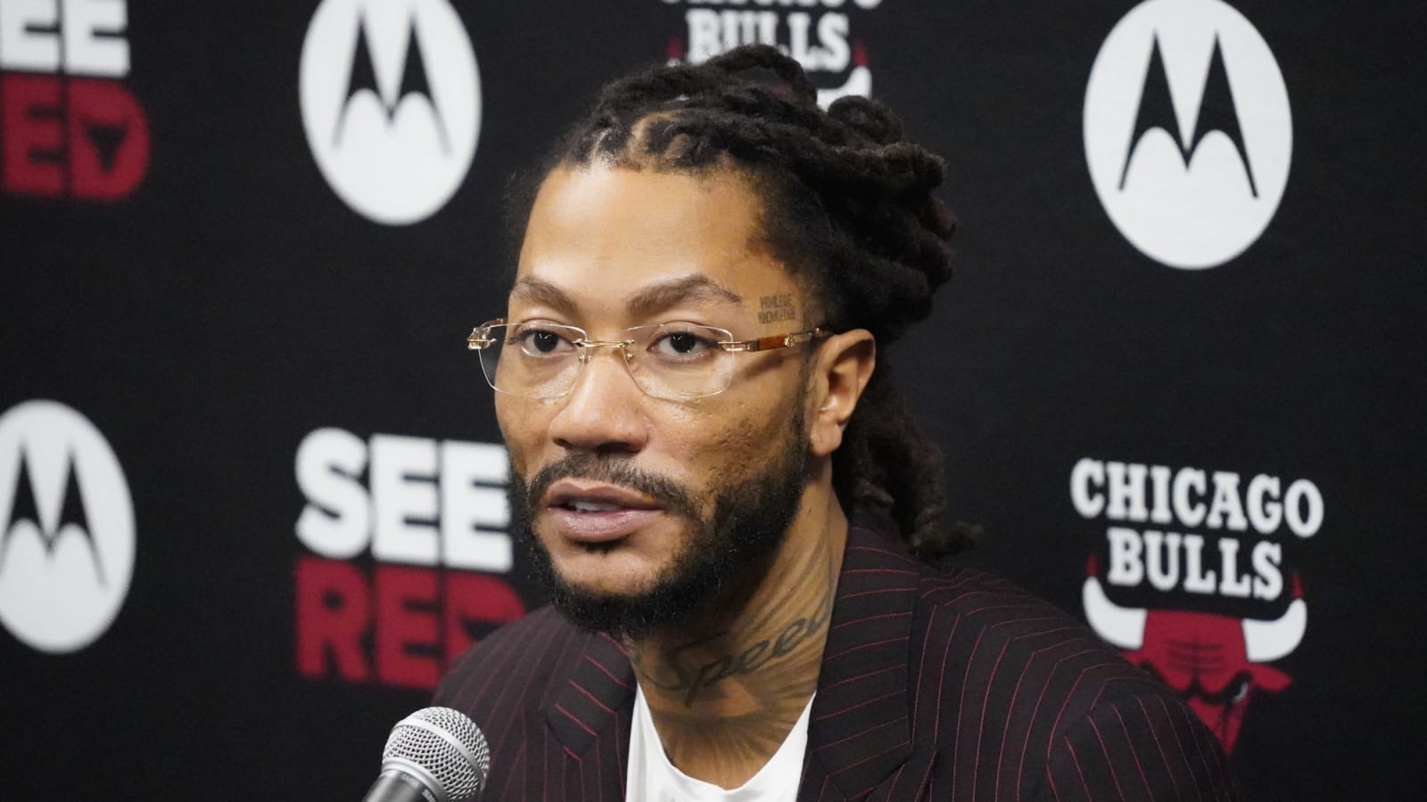 Michael Jordan Was Happy To See Derrick Rose Become Youngest MVP In NBA History In 2011: ‘He ...