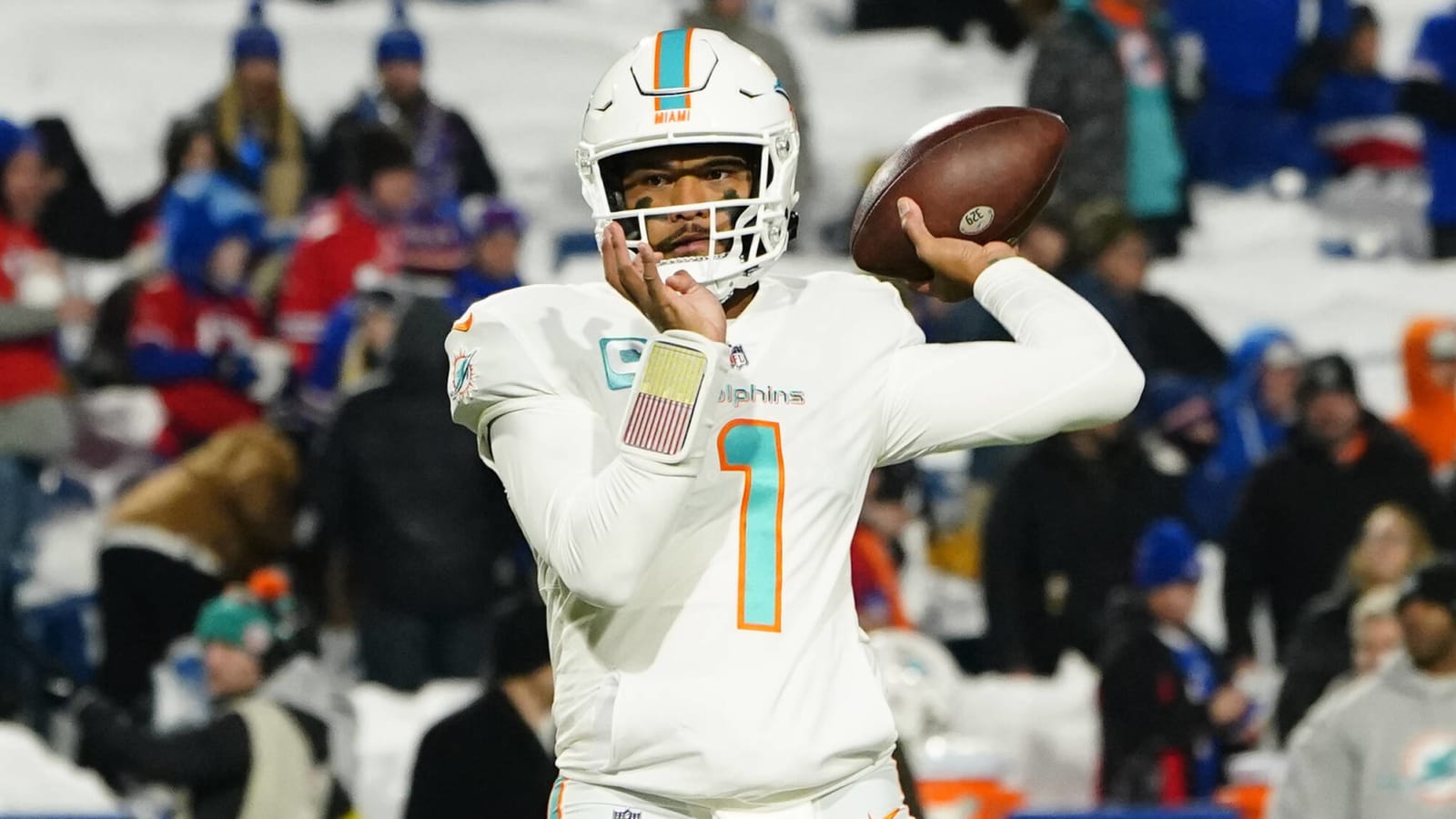 Dolphins QB Tua Tagovailoa clears concussion protocol | Yardbarker Dolphins QB Tua Tagovailoa clears concussion protocol | Yardbarker