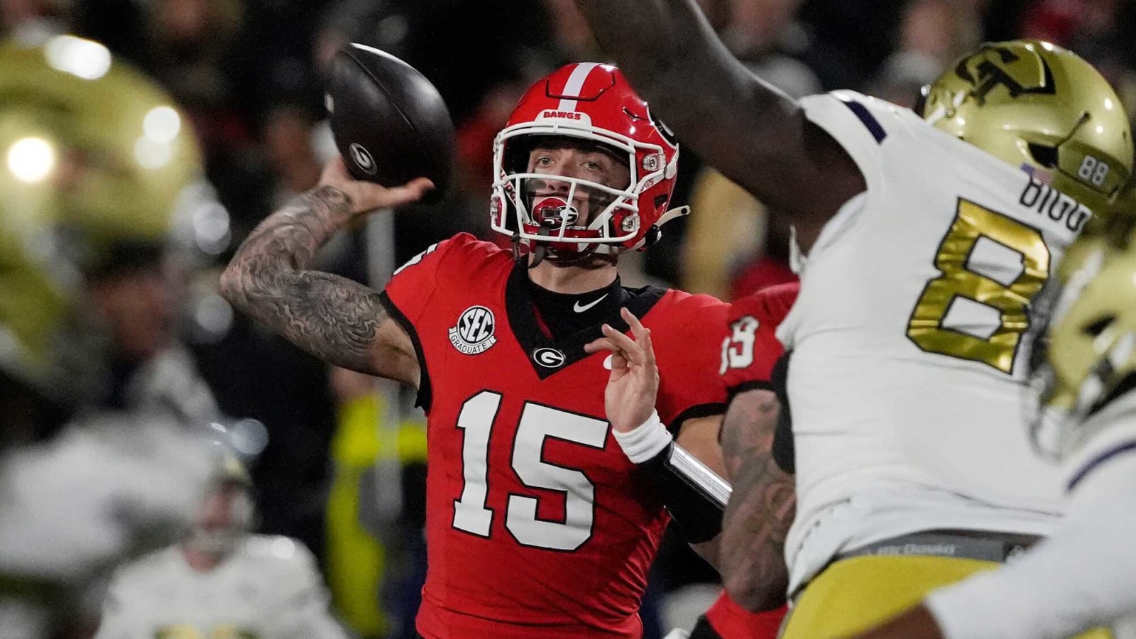 Massive report surrounding transfer portal recruitment of Carson Beck | Yardbarker