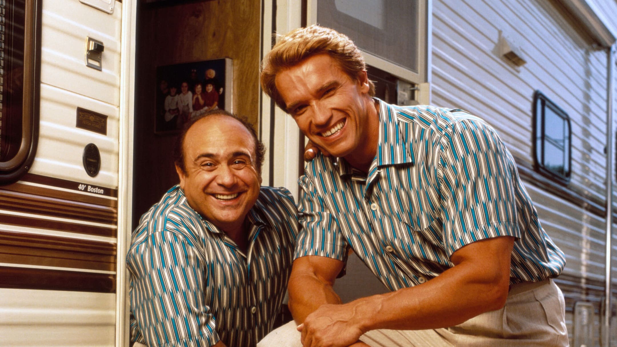 danny devito arnold schwarzenegger