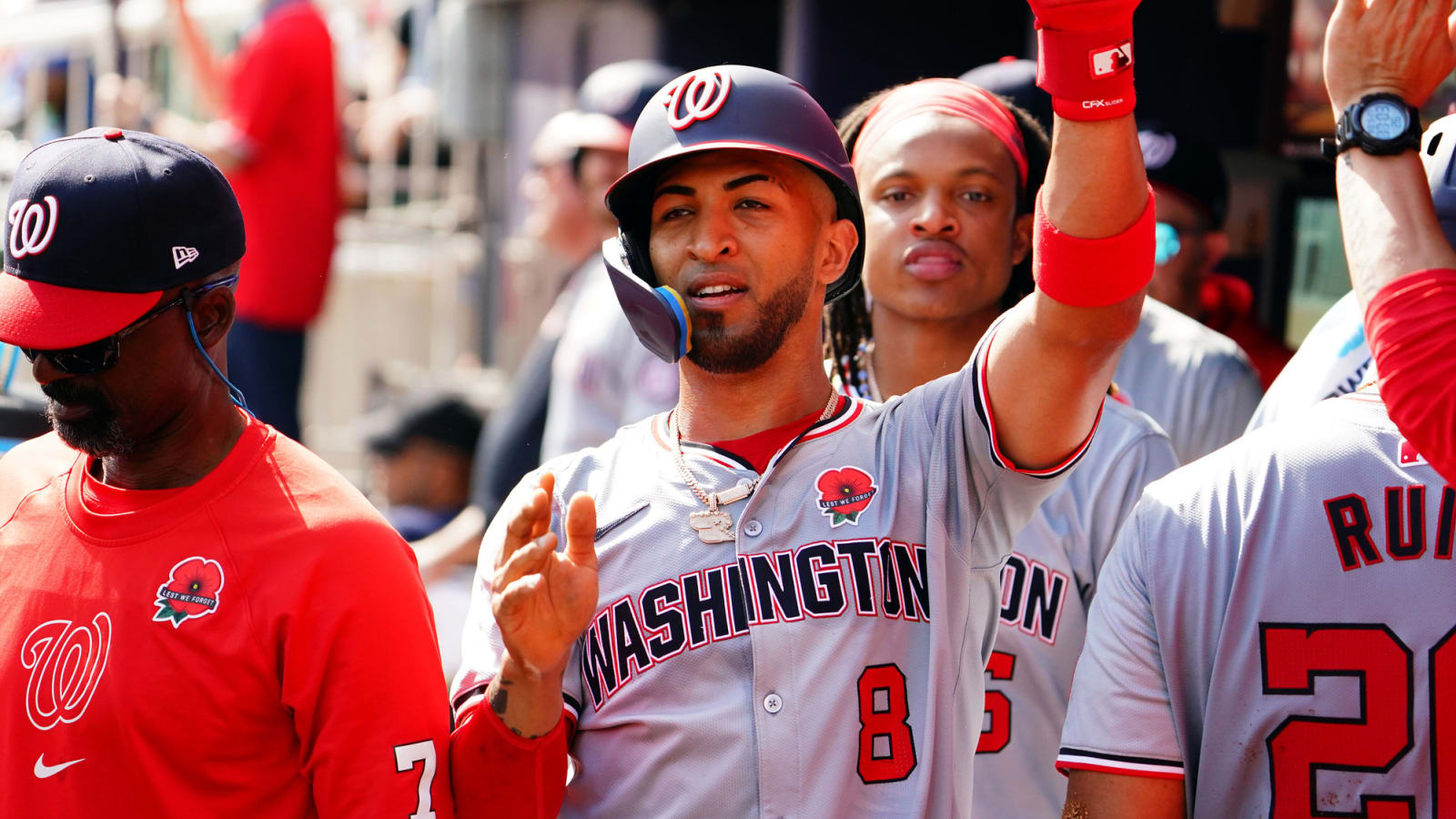 Braves announce flurry roster moves ahead of series with Diamondbacks | Yardbarker