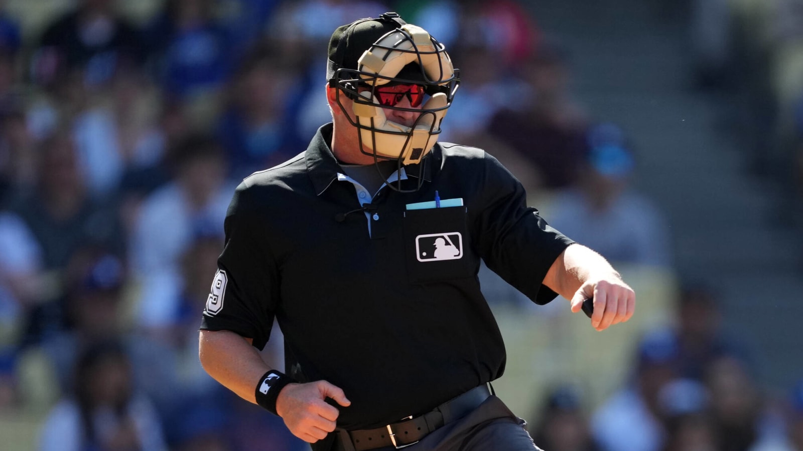Umpire Sean Barber costs Dodgers with brutal ninth inning | Yardbarker
