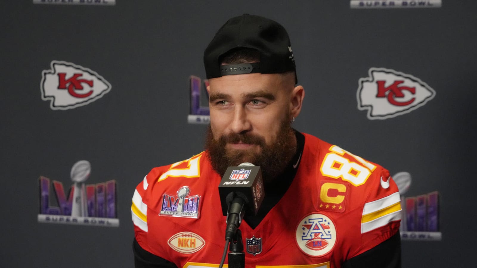 Kelce reportedly brought Chiefs players to tears with speech | Yardbarker Kelce reportedly brought Chiefs players to tears with speech | Yardbarker