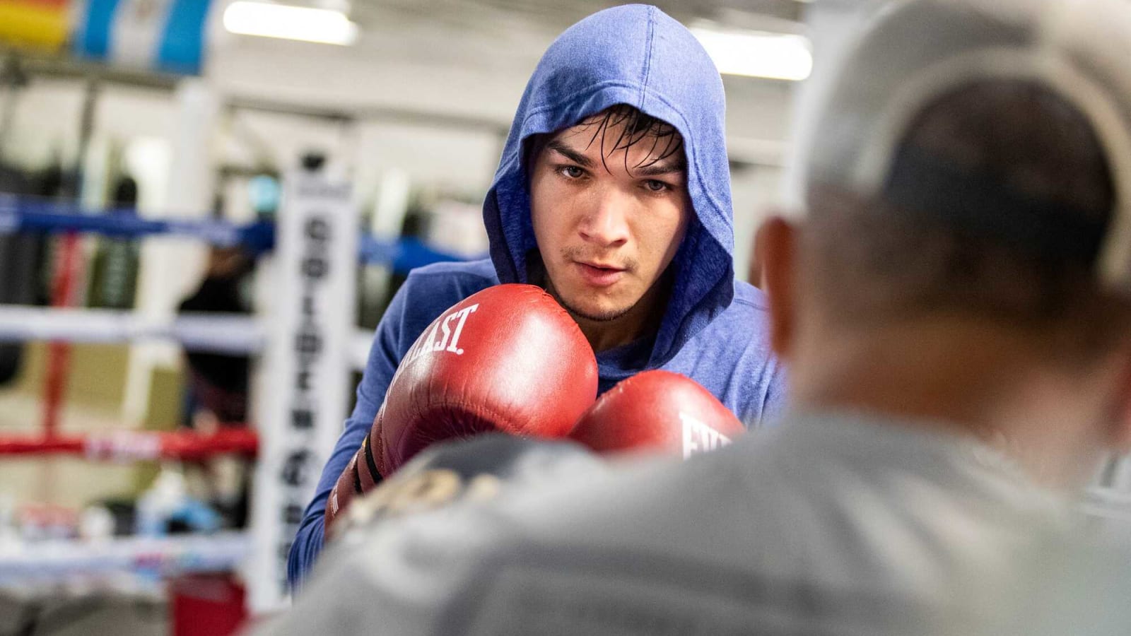 Brandon Figueroa vs. Stephen Fulton 2 Ends in Pedestrian Decision | Yardbarker