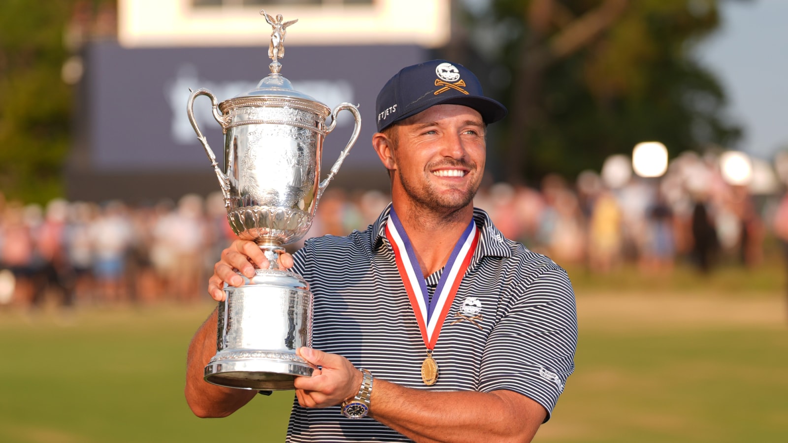 Bryson DeChambeau Takes Advantage of Rory McIlroy Faltering at U.S. Open | Yardbarker