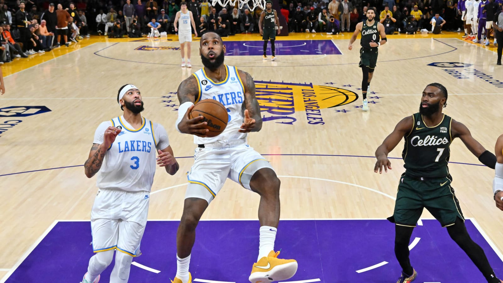 Stephen Curry Vs Lebron James Nba Finals Stats Comparison Yardbarker