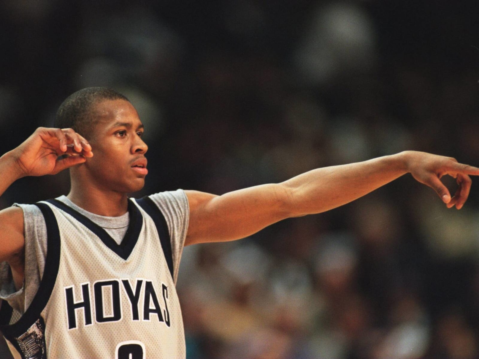 Georgetown mens basketball store