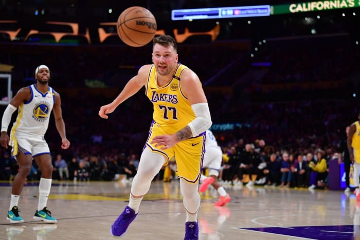 Los Angeles Lakers: 7-Time Champion Delivers Alarming 'Defense' Concern to Luka Doncic | Yardbarker
