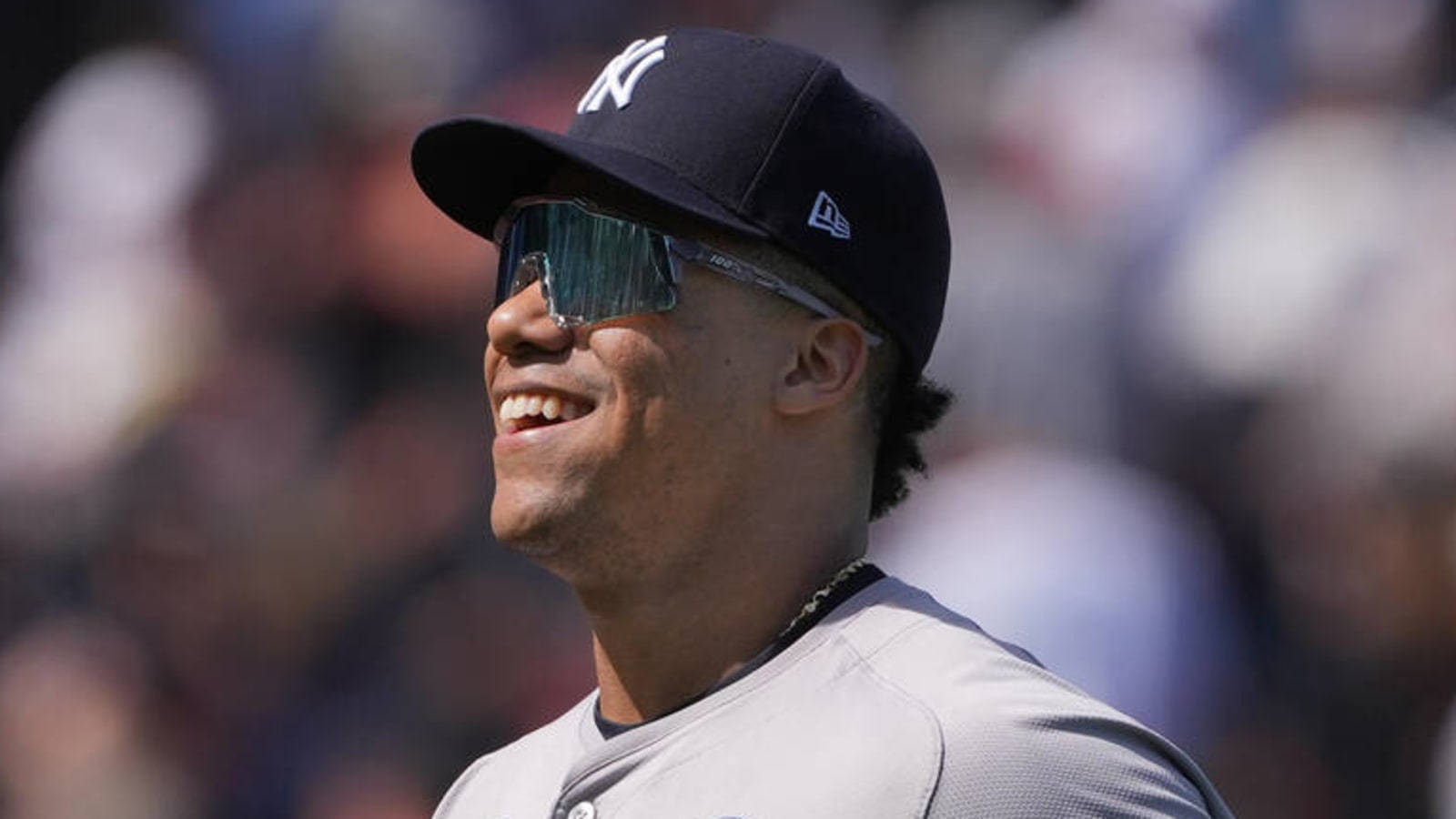 Yankees pull Juan Soto from game with apparent injury | Yardbarker