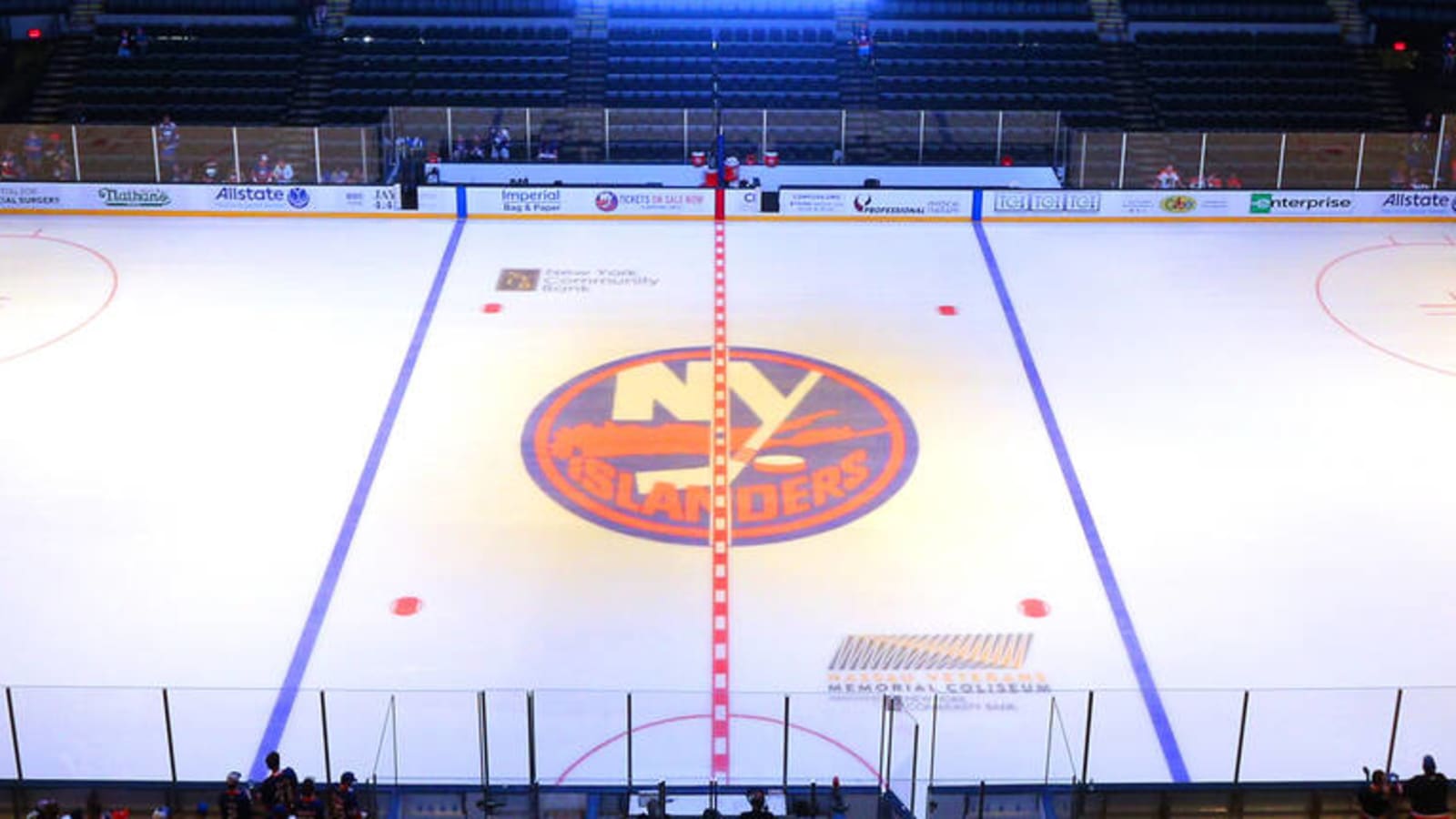 Islanders Mark Anniversary Of Infamous Santa Brawl Yardbarker